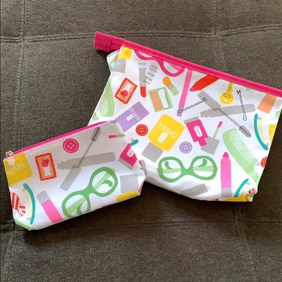 Clinique | Bags | Clinique Makeup Bag Set | Poshmark